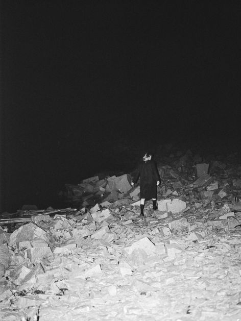 Color Palette generated based on #1B1B1B, #505050, #959595, #D1D1D2 ...