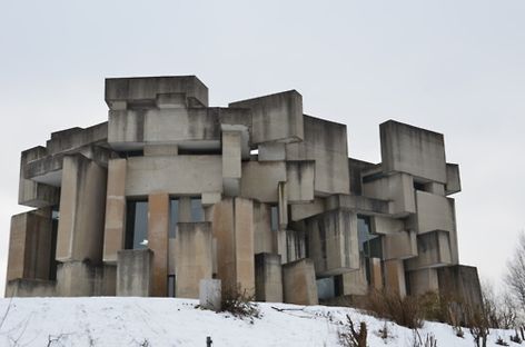 Soviet, Cold War & Brutalist Architecture images on Designspiration
