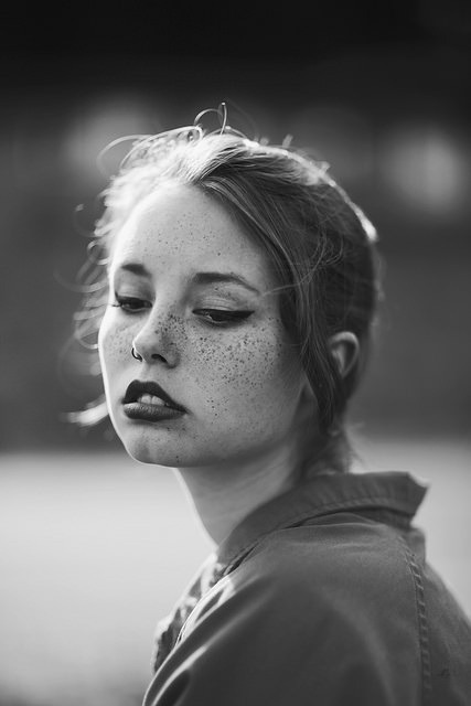 Color Palette generated based on #141414, #4D4D4D, #919191, #CDCDCD ...