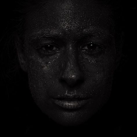 Color Palette generated based on #000000, #090909, #1D1D1D, #363636 ...